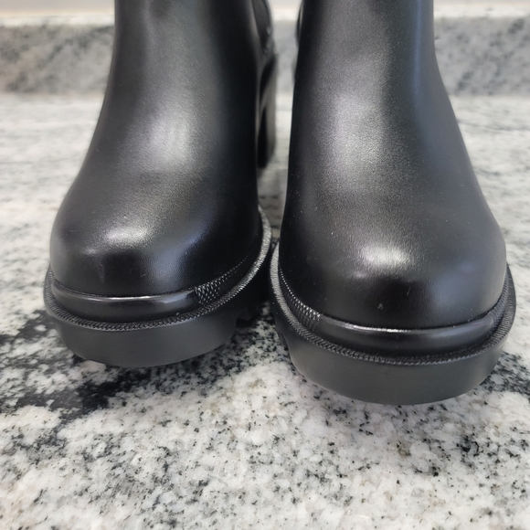 Carvela | Shoes | Steve Madden Amuletc Chain Detail Mid Heel Boots In ...